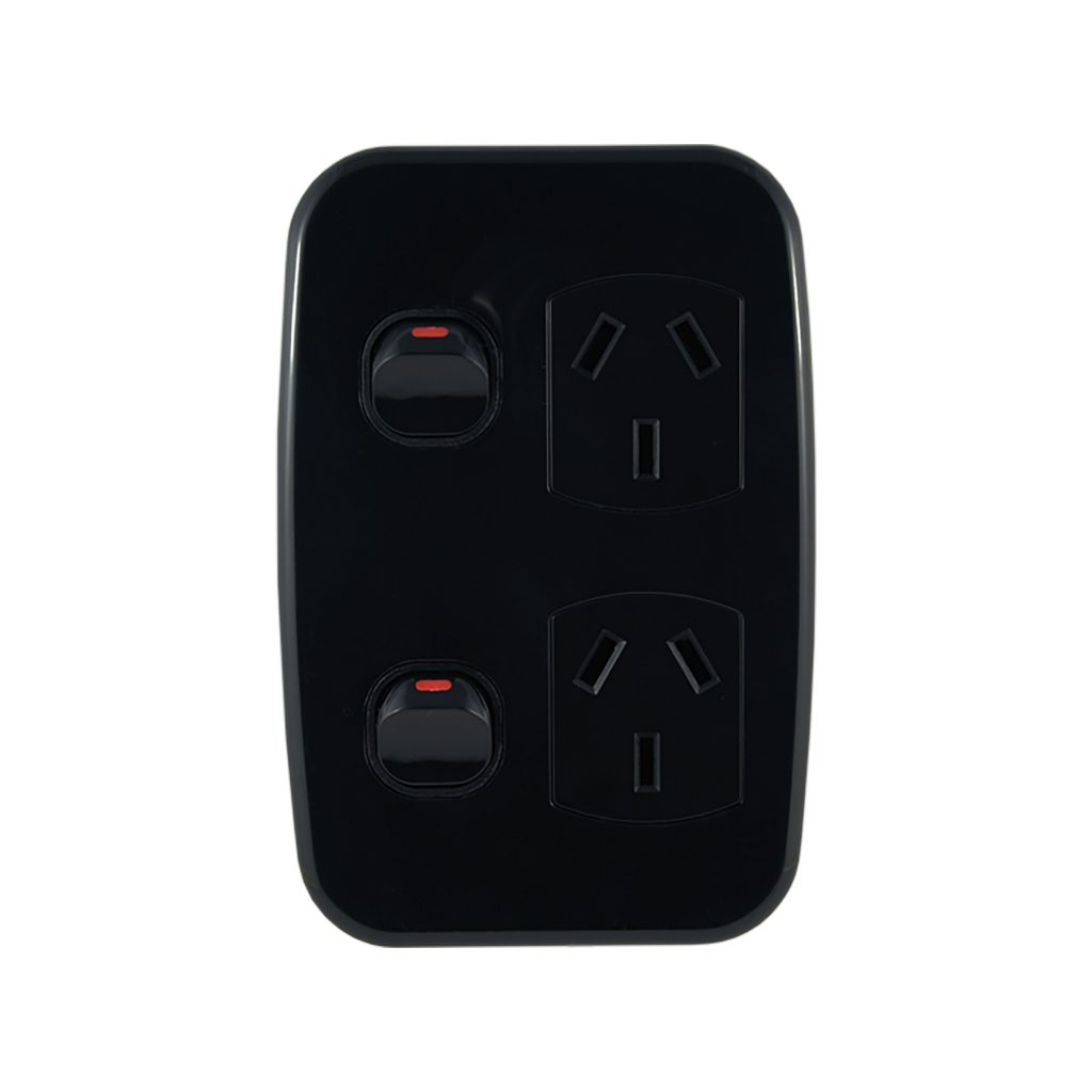 Double Power Point with Extra Switch Vertical 10A 250V AC BLACK