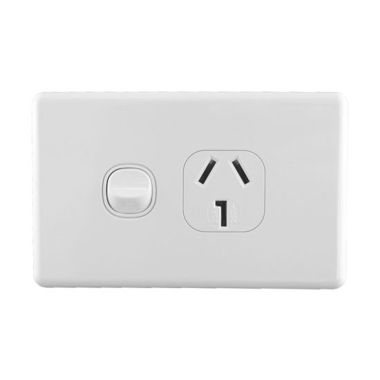 25A Single Power Outlet 250V AC | Connected Switchgear