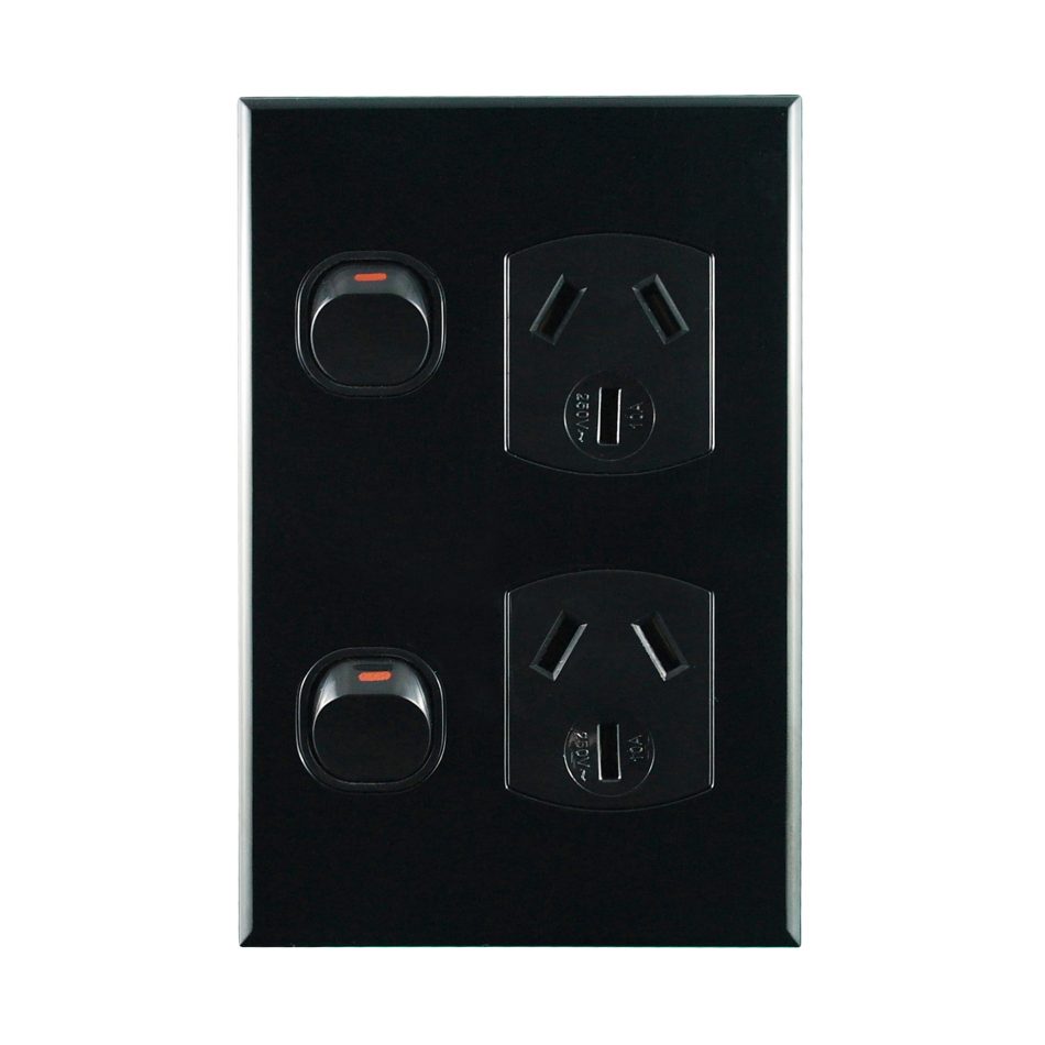 Single GPO with 2 Extra Switches 10A 240V | GEO Series