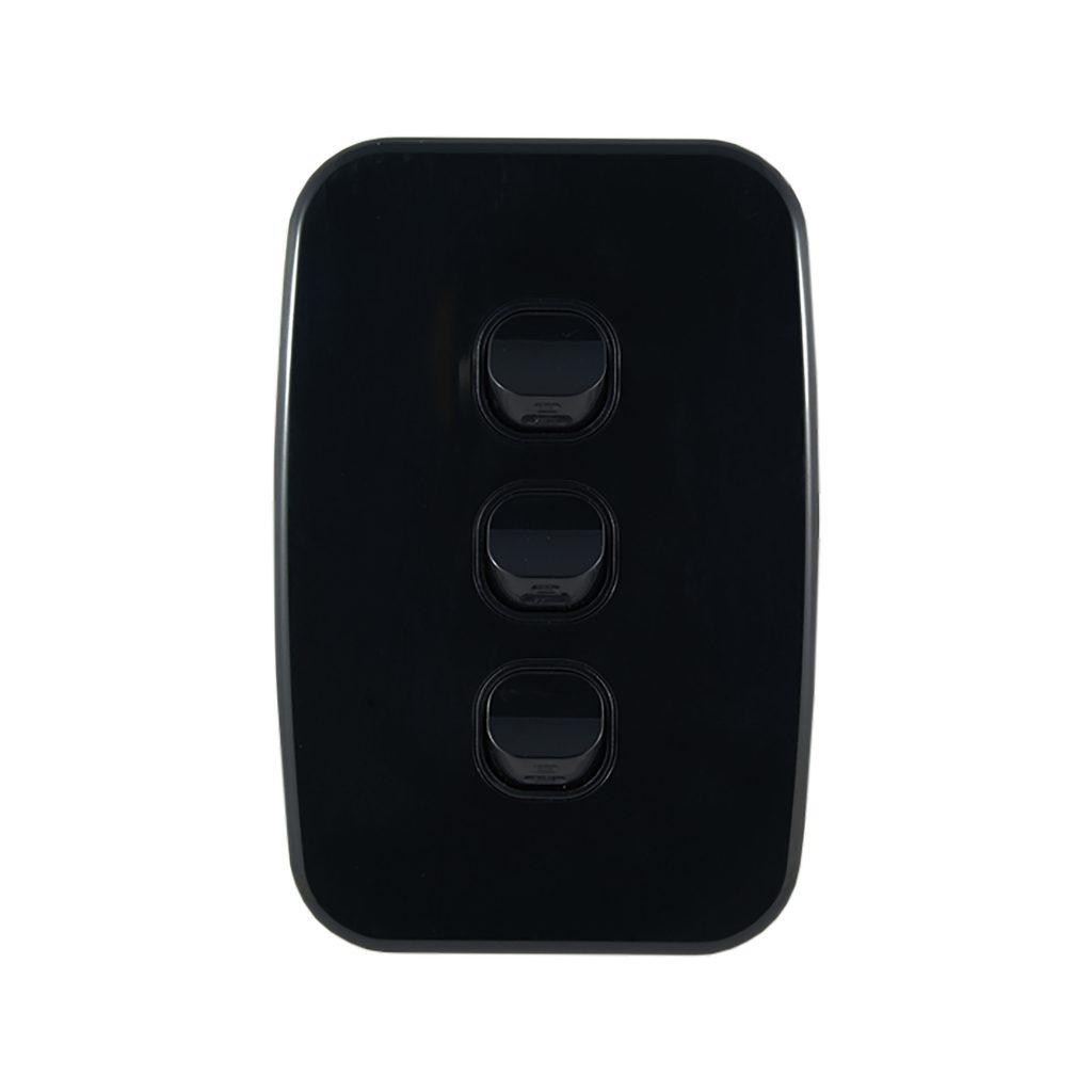 Light Switch 3 Gang Vertical Black 10A | LUNA Series