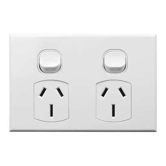 Double Power Outlet 15A 250V AC GEO | Connected Switchgear