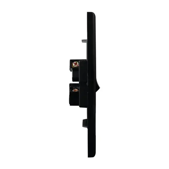 Single GPO Vertical Black 10A 240V AC | GEO Series
